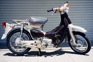 スーパーカブ90(HA02)おすすめ社外マフラー&排気音まとめ11選 | Moto-Fan-R