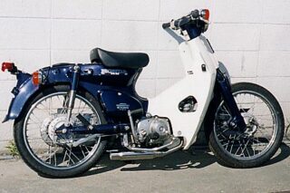 スーパーカブ90(HA02)おすすめ社外マフラー&排気音まとめ11選 | Moto-Fan-R